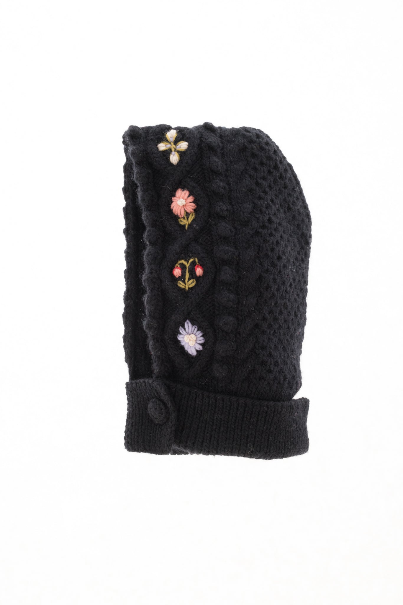 Tilly Hood – French Knot