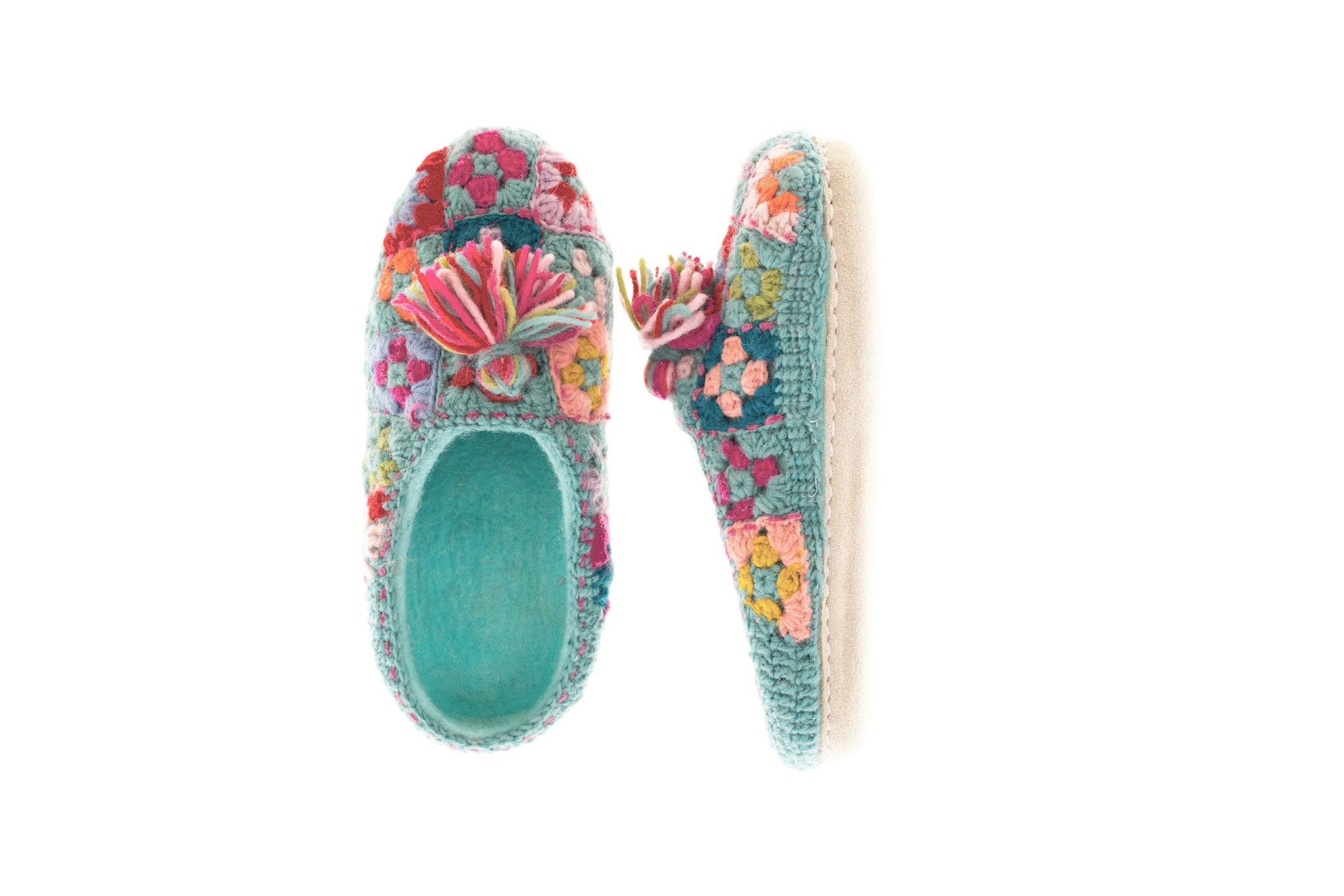 Tiny Crochet Slipper – French Knot